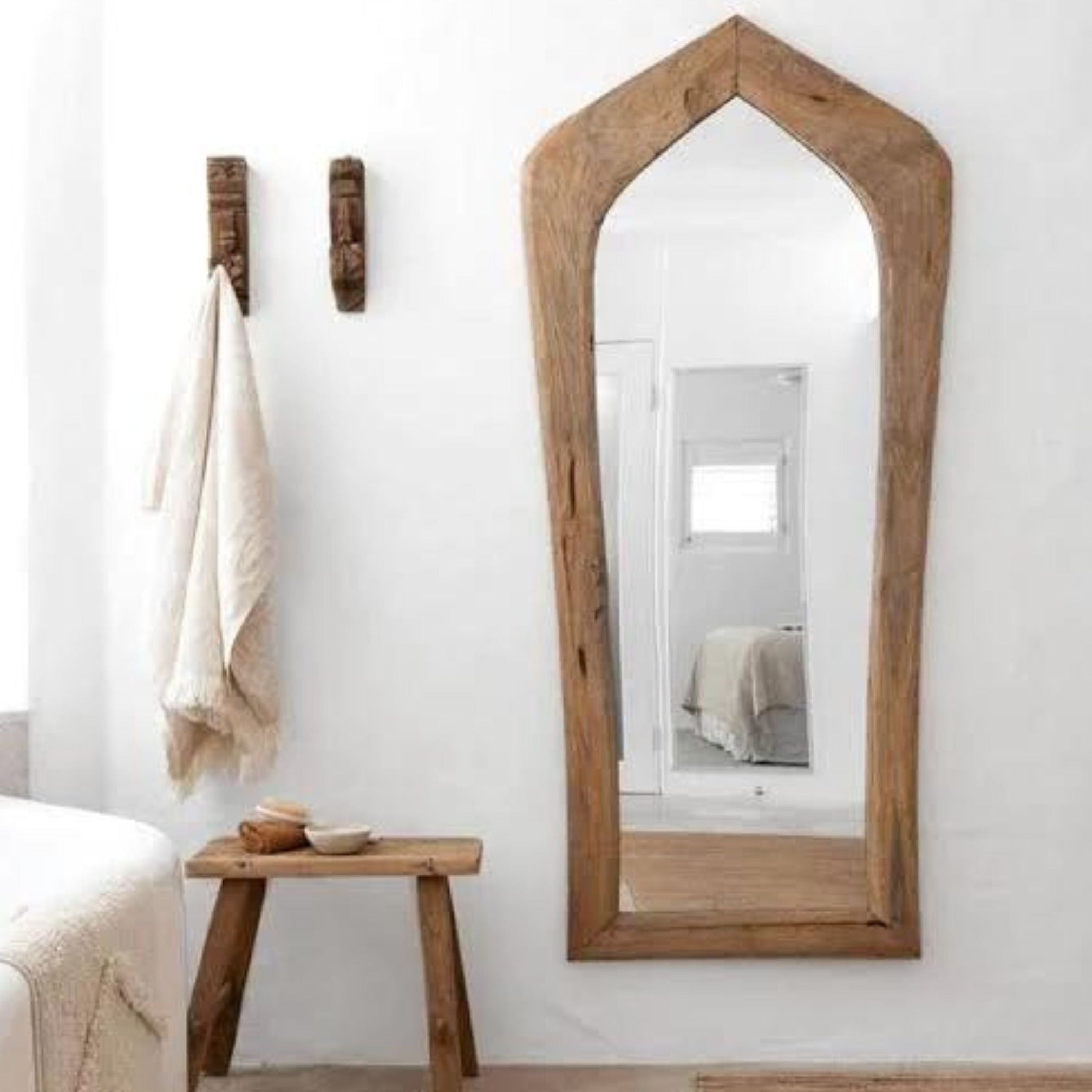 Uniqwa Karoo Mirror – Jarvis + Jarvis Home